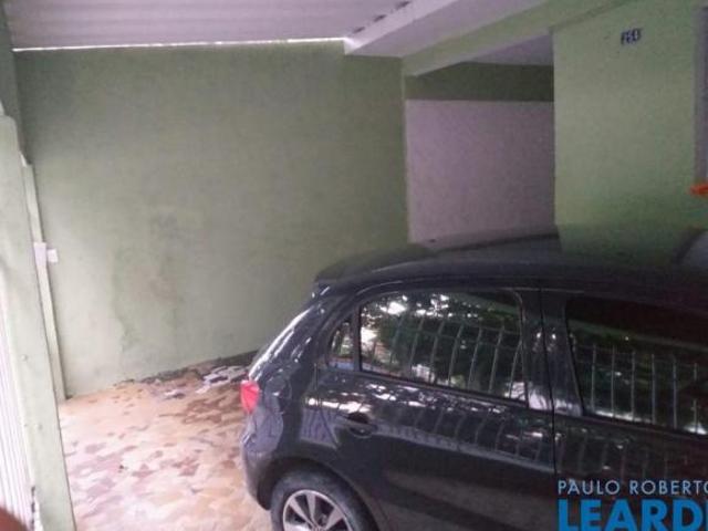 Casa à venda em Piraporinha