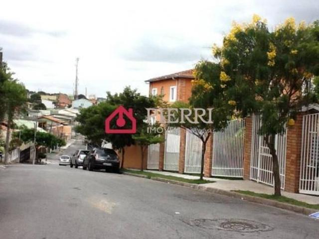 Casa a venda em Pirituba 2 vagas cobertas livres cond Fechado