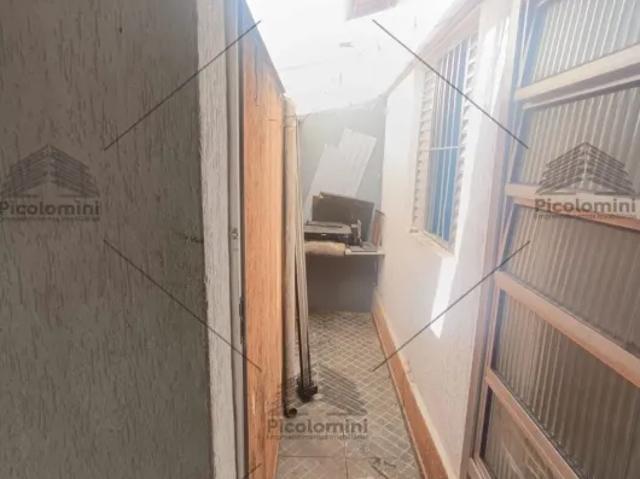 Casa a venda em Pq São Lucas, 2 casas, salão, garagem, 3 quartos, 2 banheiros