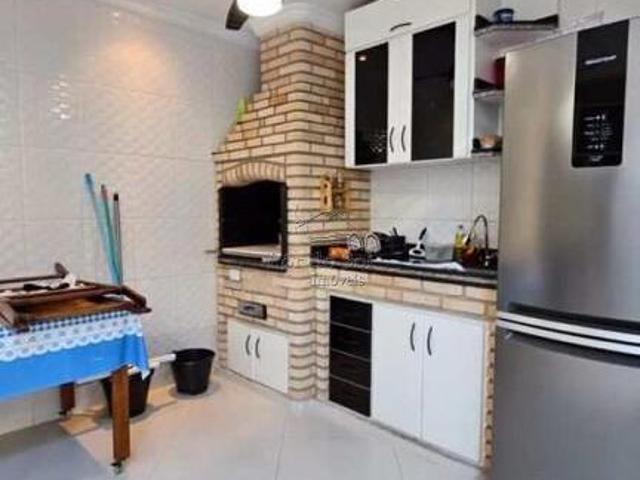 Casa à venda em Praia Grande/SP
