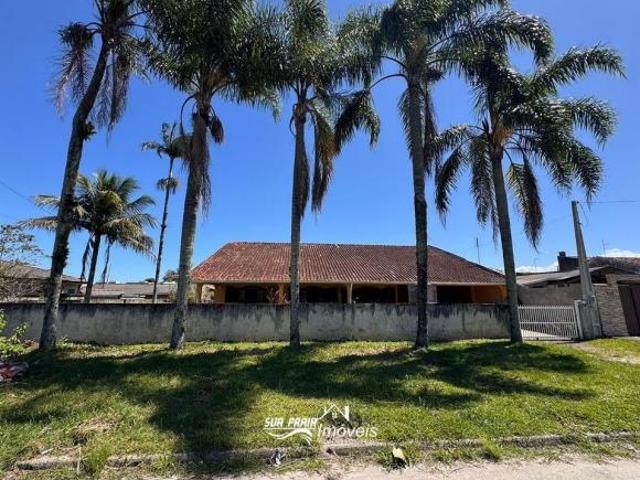 Casa à venda em Praia de Leste