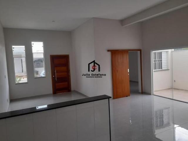 Casa à venda em Quiririm