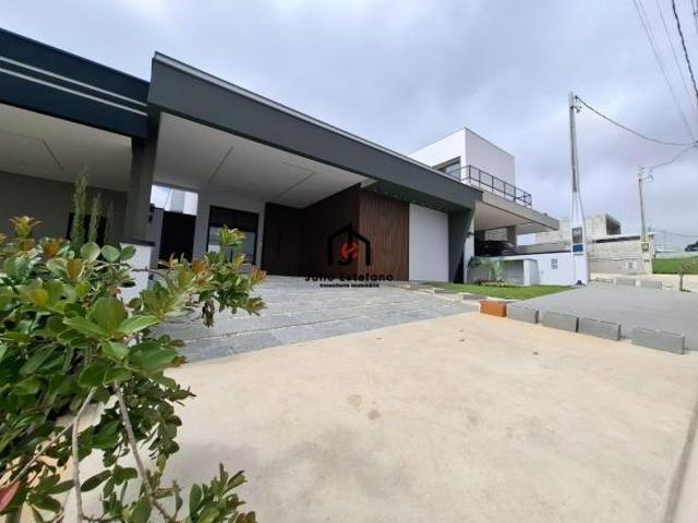 Casa à venda em Reserva do Vale