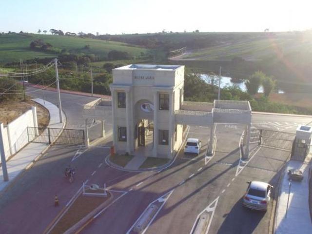 Casa à venda em Residencial Helena María