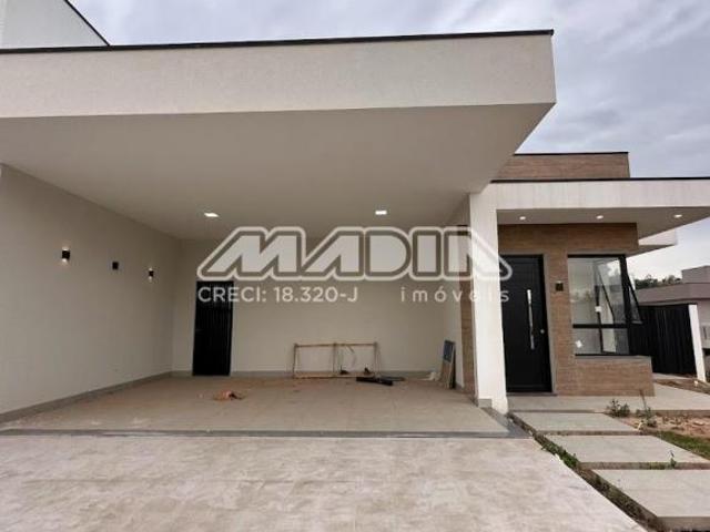 casa à venda em Residencial Mont&apos  Alcino