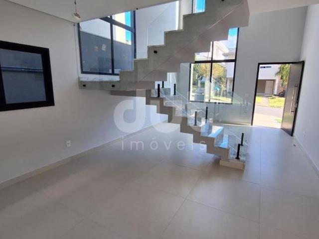 casa à venda em Residencial Portal do Jequitibá