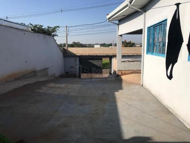 Casa a venda em Residencial Ravena, Araraquara 2 dormitorios, suite, cozinha e garagem