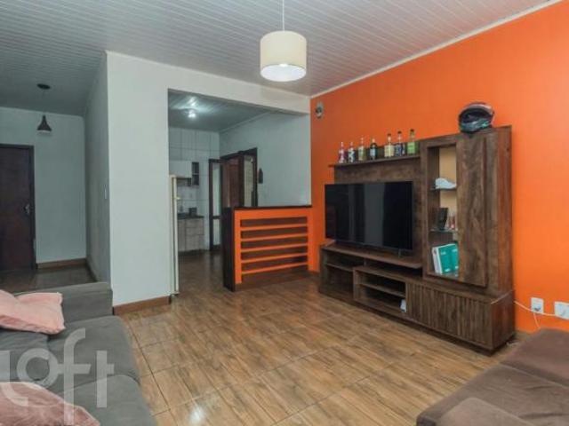 Casa à venda em Restinga com 295 m², 3 quartos, 1 suíte, 2 vagas