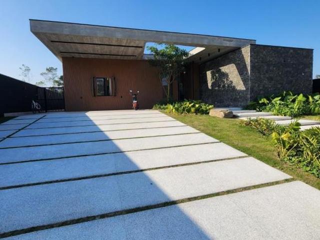 Casa à venda em Riviera