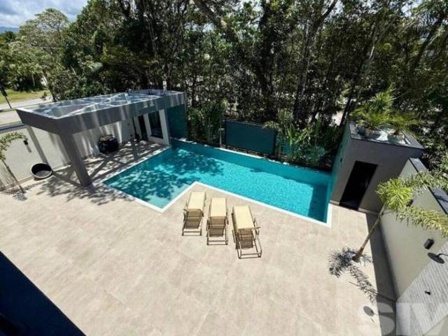 Casa à venda em Riviera