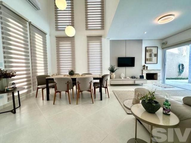Casa à venda em Riviera de São Lourenço