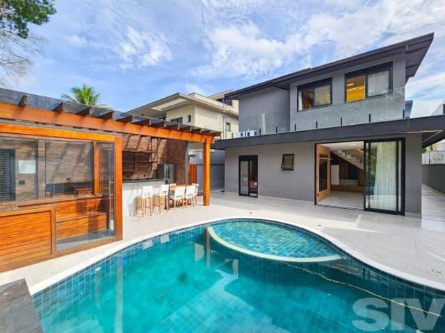 Casa à venda em Riviera de São Lourenço