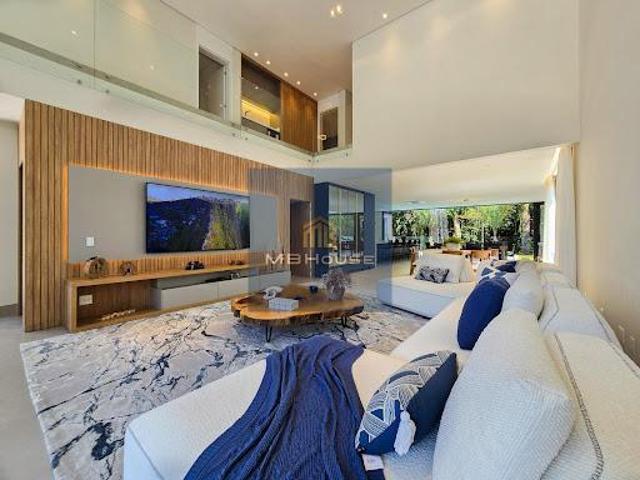 Casa à venda em Riviera de São Lourenço