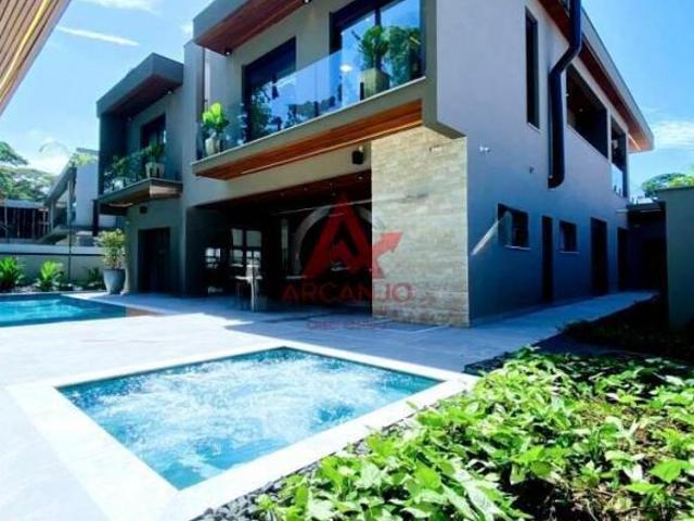 Casa A Venda Em Riviera De São Lourenço Com 663M²