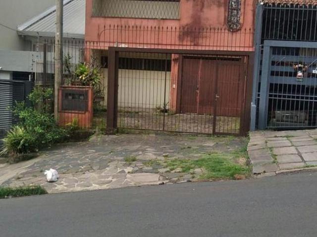 Casa à venda em Rio Branco com 125 m², 5 quartos, 3 vagas