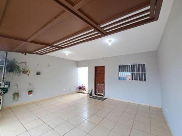 Casa à venda em Rio das Pedras, São Carlos, com 2 quartos, com 120 m²