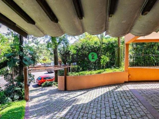 CASA À VENDA EM RUA FECHADA JARDIM EVEREST VISTA PARA O JÓQUEI CLUB