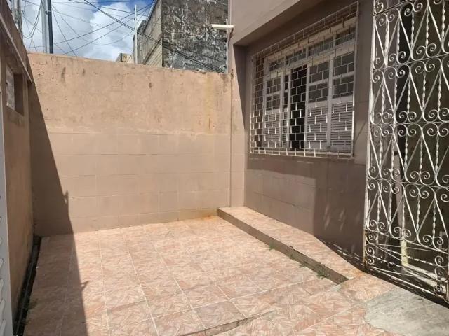 Casa à venda em rua pública, CENTRO, Aracaju, SE