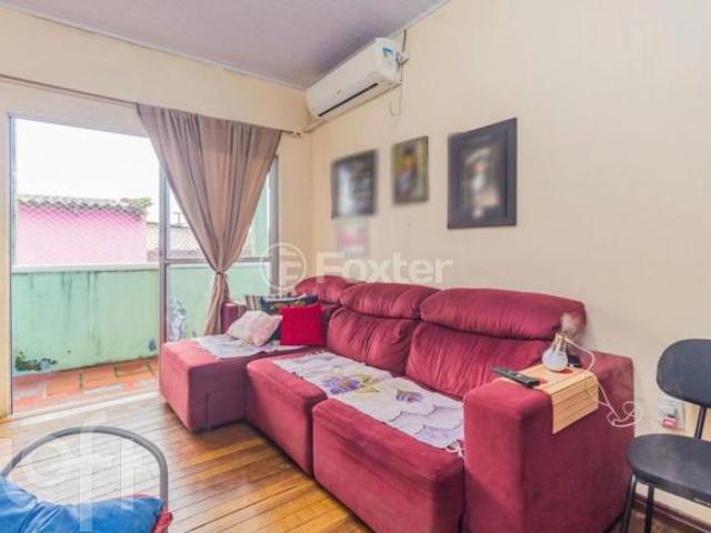 Casa à venda em Rubem Berta com 230 m², 3 quartos, 2 vagas