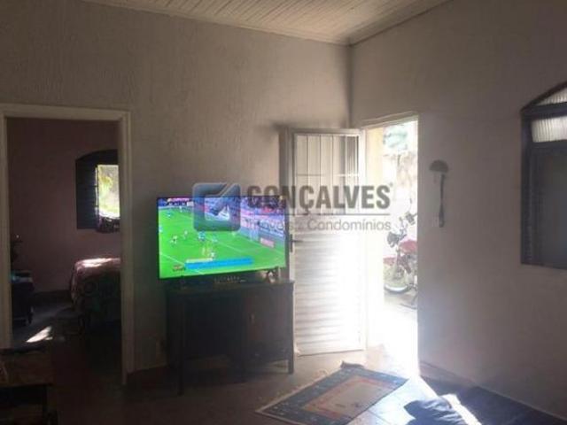Casa à venda em Rudge Ramos, São Bernardo do Campo – 2 quartos, 2 vagas