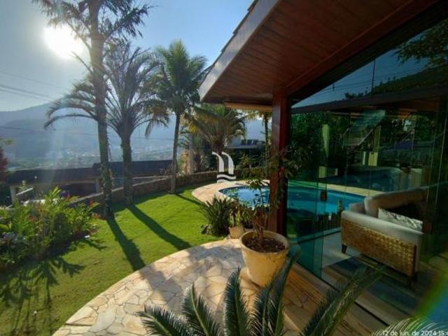 Casa à venda em Toninhas