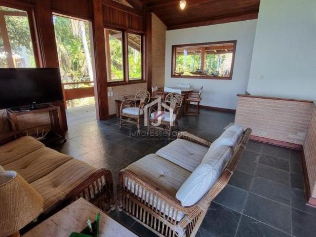 Casa à venda em Toninhas