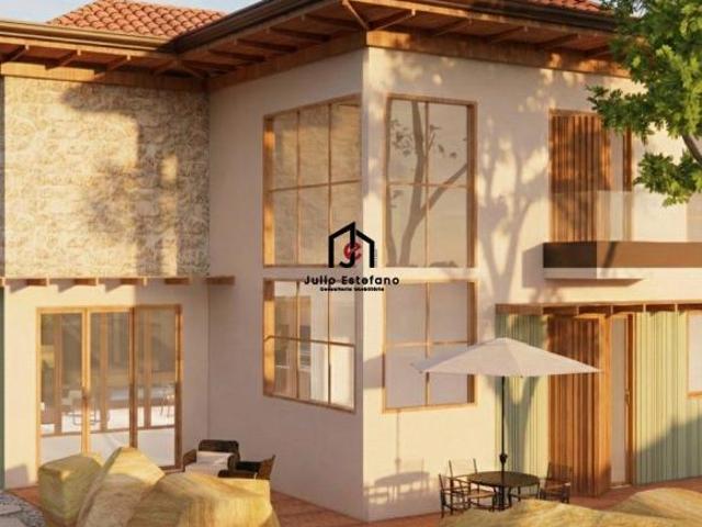 Casa à venda em Toninhas