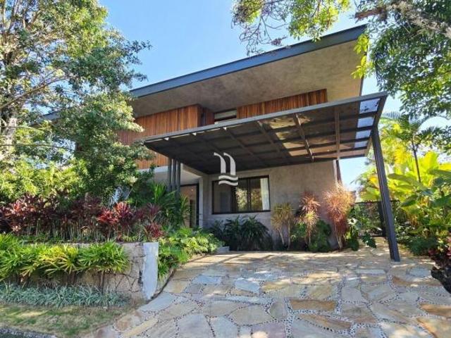 Casa à venda em Toninhas