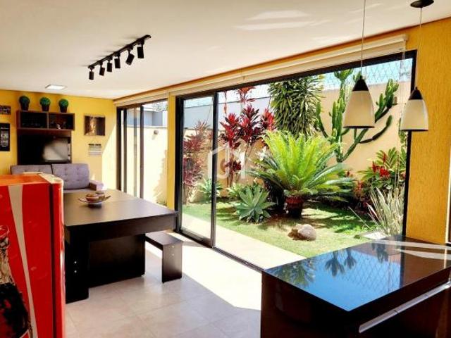 Casa à venda em Taubaté