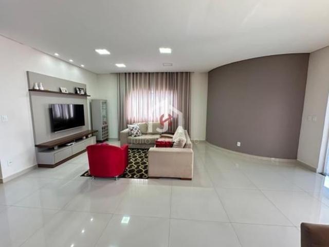 Casa à venda em Taubaté