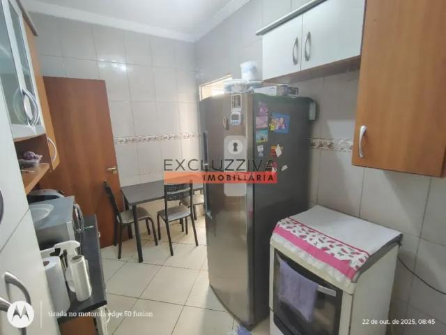 Casa à venda em Taubaté: 3 dormitórios, suíte, garagem coberta!