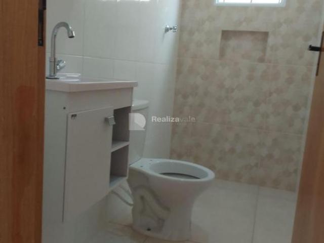 Casa à venda em Taubaté, Vista Alegre, com 2 quartos, com 72 m²