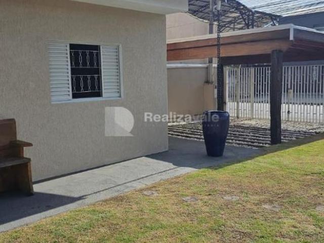 Casa à venda em Taubaté, Esplanada Independência, com 3 quartos, com 110 m²
