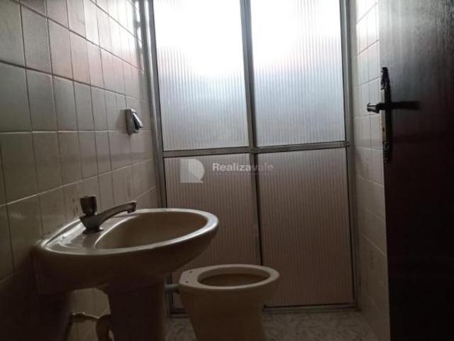Casa à venda em Taubaté, Jardim Ana Rosa, com 2 quartos, com 136.9 m²