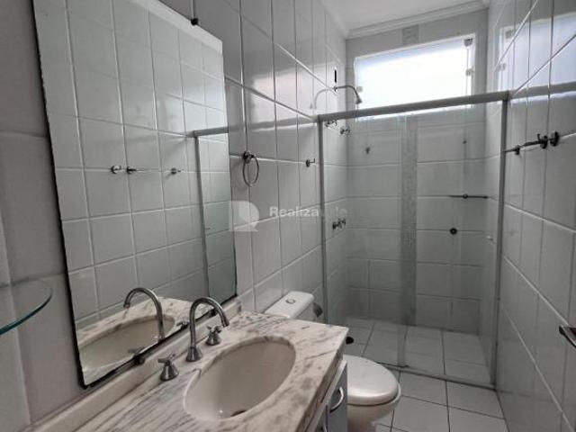 Casa à venda em Taubaté, Jardim Independência, com 3 quartos, com 146 m²