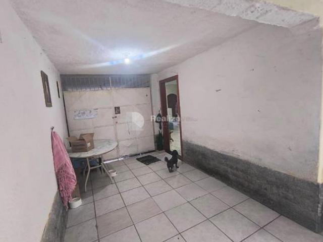 Casa à venda em Taubaté, Parque Santo Antônio, com 3 quartos, com 110 m²