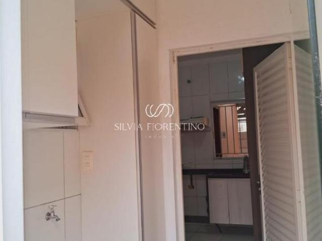 Casa à venda em Taubaté SP, Jardim Continental II: 2 quartos, 1 suíte, 1 sala, 2 banheiros, 1 vaga