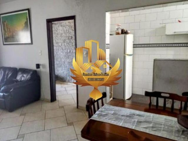 Casa à venda em Taubaté SP na Vila Paulista: 2 quartos, 1 suíte, 1 sala, 2 banheiros, 2 vagas, 150m²