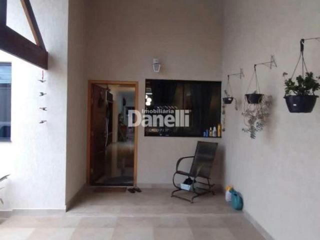 Casa à venda em Taubaté/SP Bairro Esplanada Santa Helena | 2 dorms, 1 suíte, 2 vagas