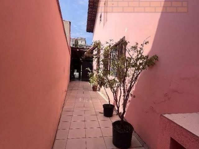 Casa à venda em Taboão da Serra SP, Cidade Intercap: 3 quartos, 1 suíte, 2 salas, 2 banheiros, 2 vag