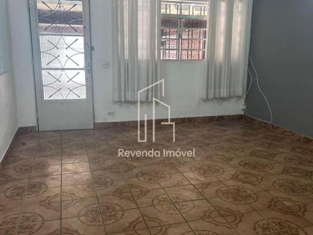 Casa à venda em Taboão da Serra SP: 2 quartos, 1 sala, 2 banheiros, 1 vaga de garagem, 123,00 m² de
