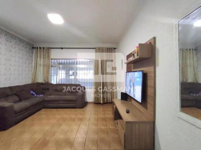 Casa à venda em Taboão