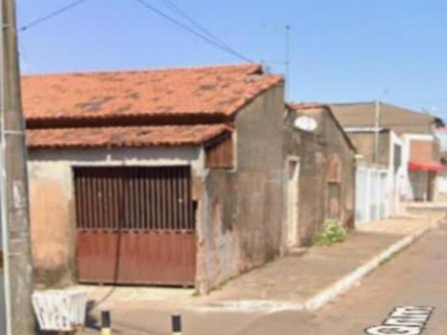 Casa à venda em Taguatinga Norte