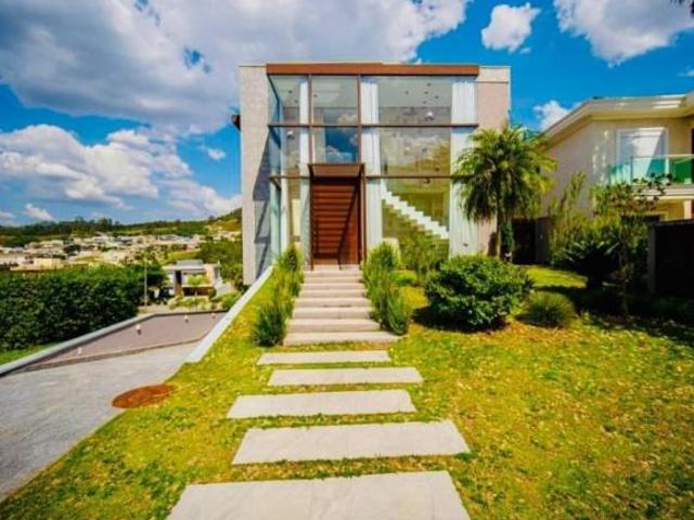 Casa à venda em Tamboré II