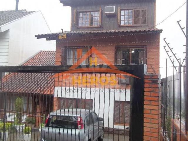Casa à venda em Teresópolis