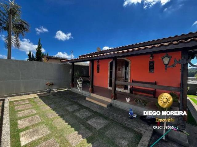 Casa à venda em Terra Preta – Conforto, Estilo e Muito Espaço!