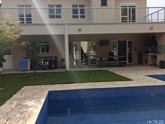 Casa à venda em Terras de Santa Adélia