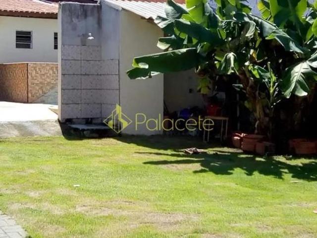 Casa à venda, em terreno de 550,00 M2, jardins, piscina, sol da tarde, rua tranquila. ambientes esp