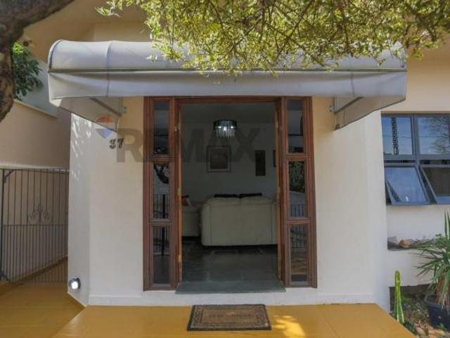 CASA À VENDA EM TIETÊ BONANZA/PORTEIRA FECHADA