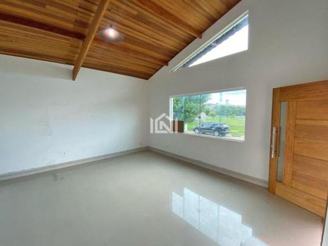 Casa à venda em Tijuco Preto